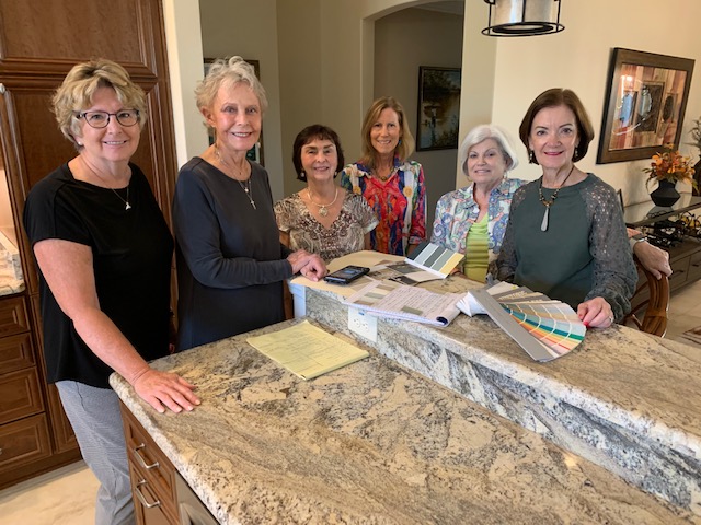 About Us - Decorating Divas South